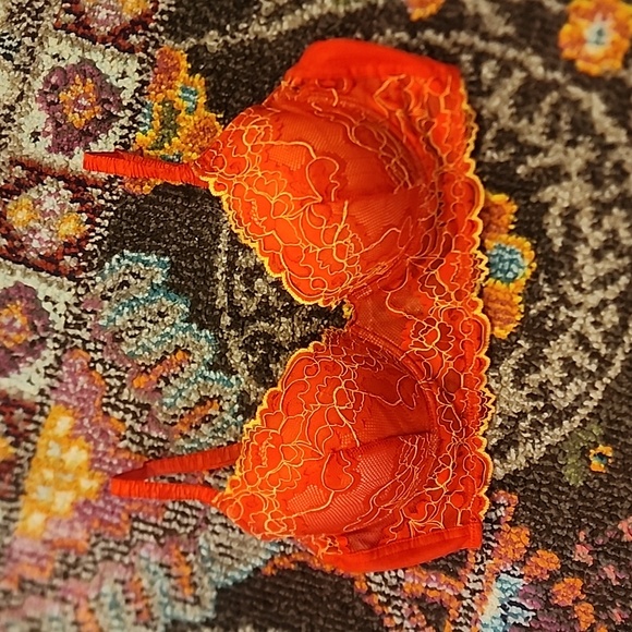 Natori | Intimates & Sleepwear | Josie Natori Red Balconette Bra 36c ...